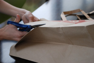 Paper Bag Scrapbook DIY | Club Chica Circle - where crafty is contagious