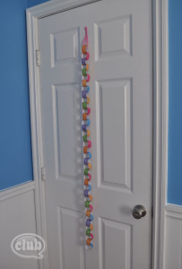 Countdown to Summer Paper Chain and Printable | Club Chica Circle ...