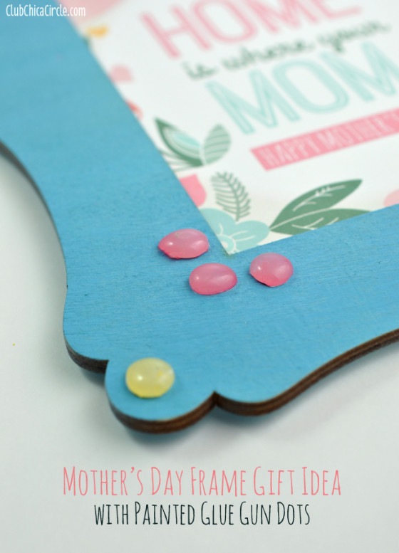 Mother’s Day Frame with Homemade Enamel Dots | Club Chica Circle ...