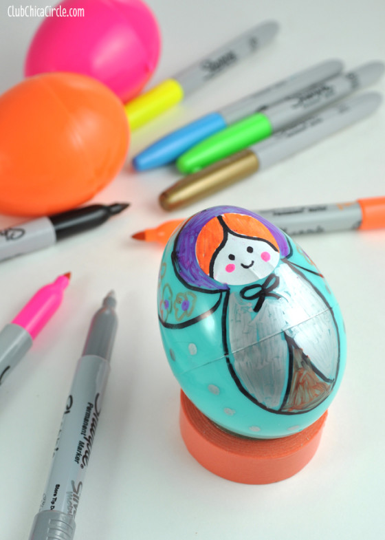 Plastic Egg Russian Nesting Dolls Craft Idea | Club Chica Circle ...