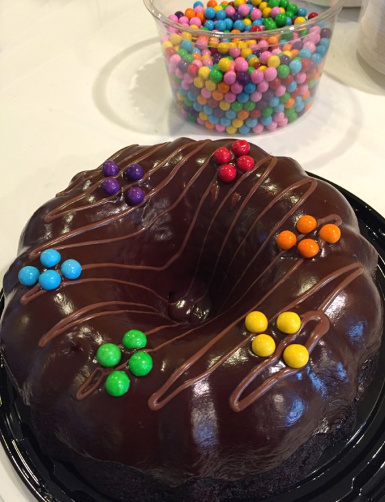 Hosting Your Own Painting Party | Club Chica Circle - where crafty is ...